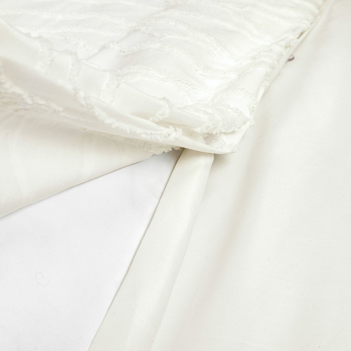 Jacquard Wave Duvet Cover 3 Piece Set | Lush Decor | www.LushDecor.com