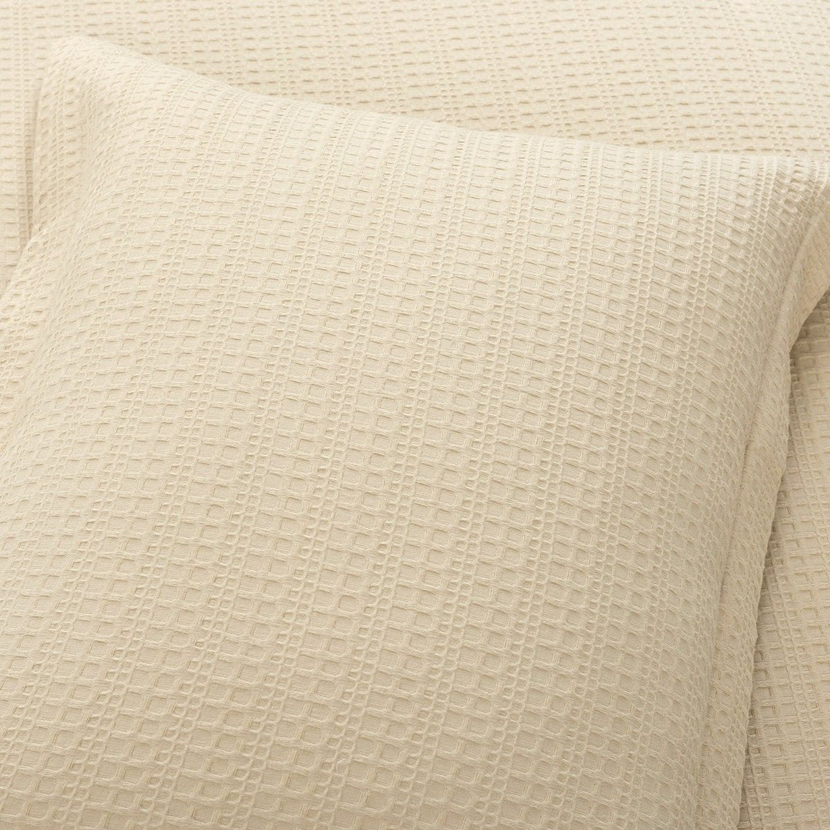 Haniya Solid Waffle Woven Cotton Textured Comforter 3 Piece Set | Lush ...