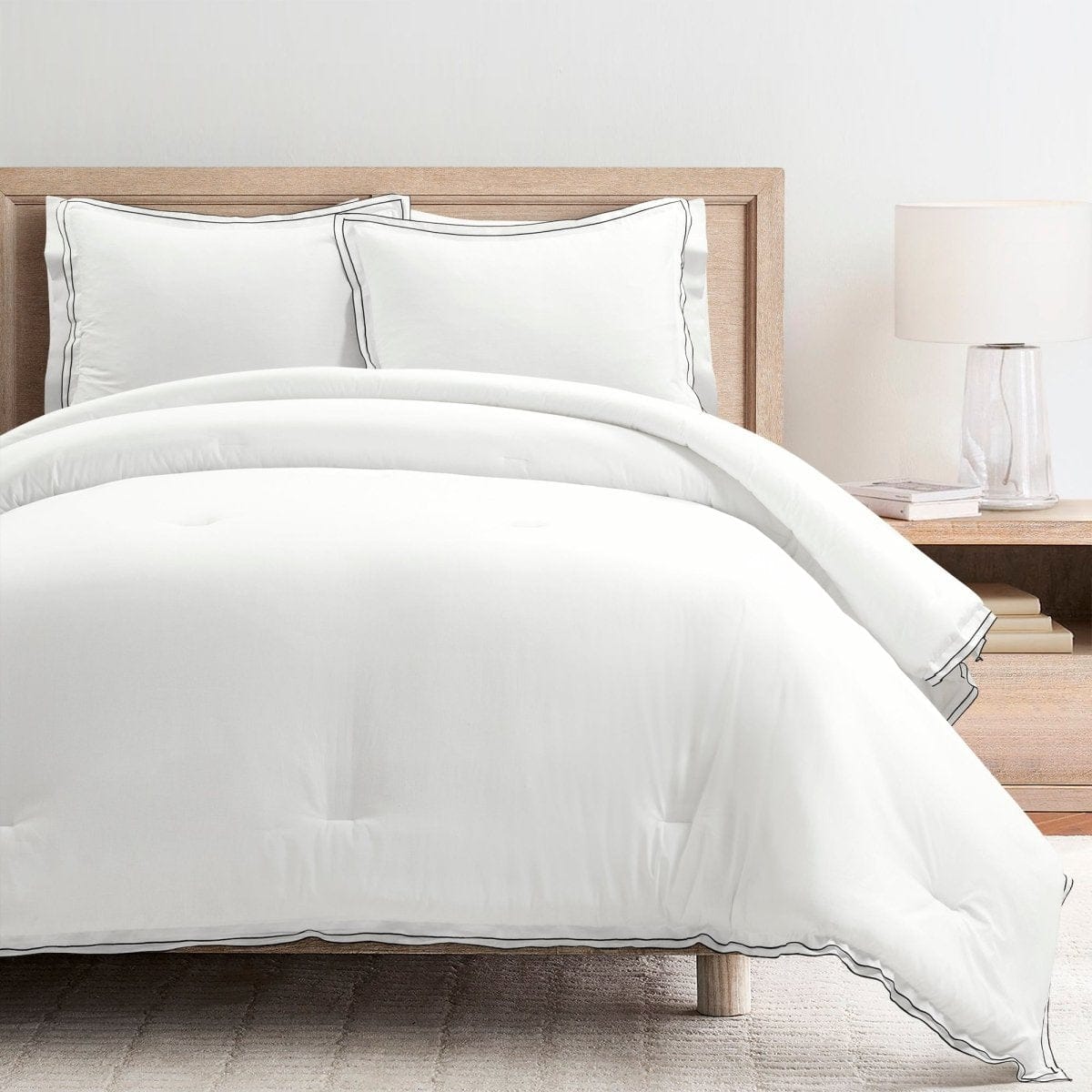 Hampton Double Flange Embroidered Contrast Edge Comforter Set | Lush ...