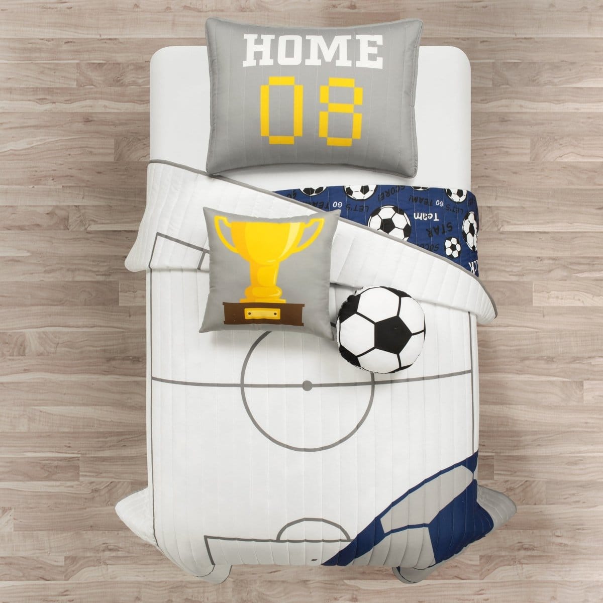 Soccer Game Reversible Quilt Set | Lush Decor | www.lushdecor.com ...