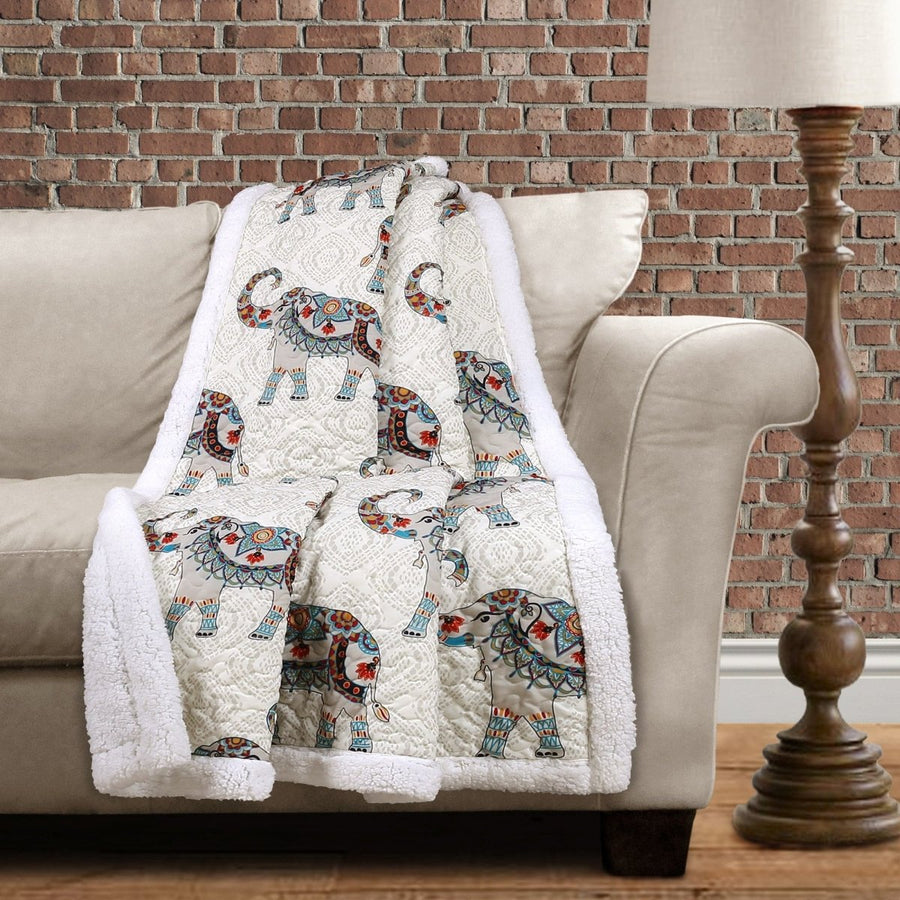 Hati Elephants Throw Sherpa | Lush Decor | www.lushdecor.com – LushDecor