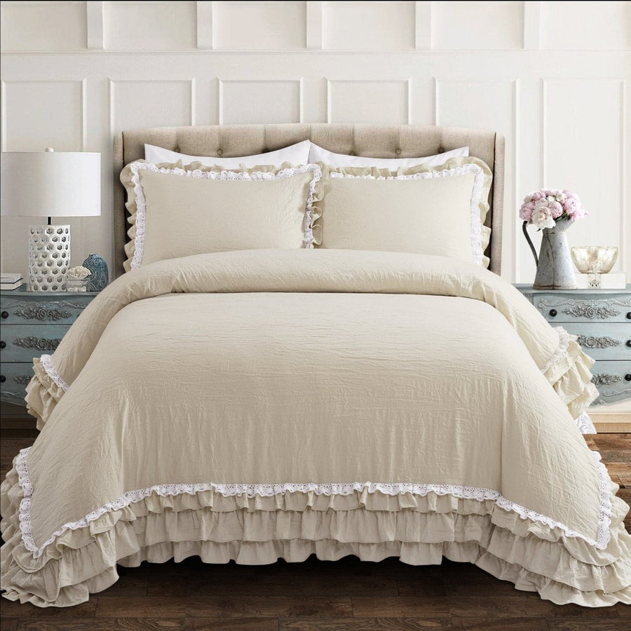 Victorian Classics Bedding: Vintage Cottage Bedding Collection - Lush ...