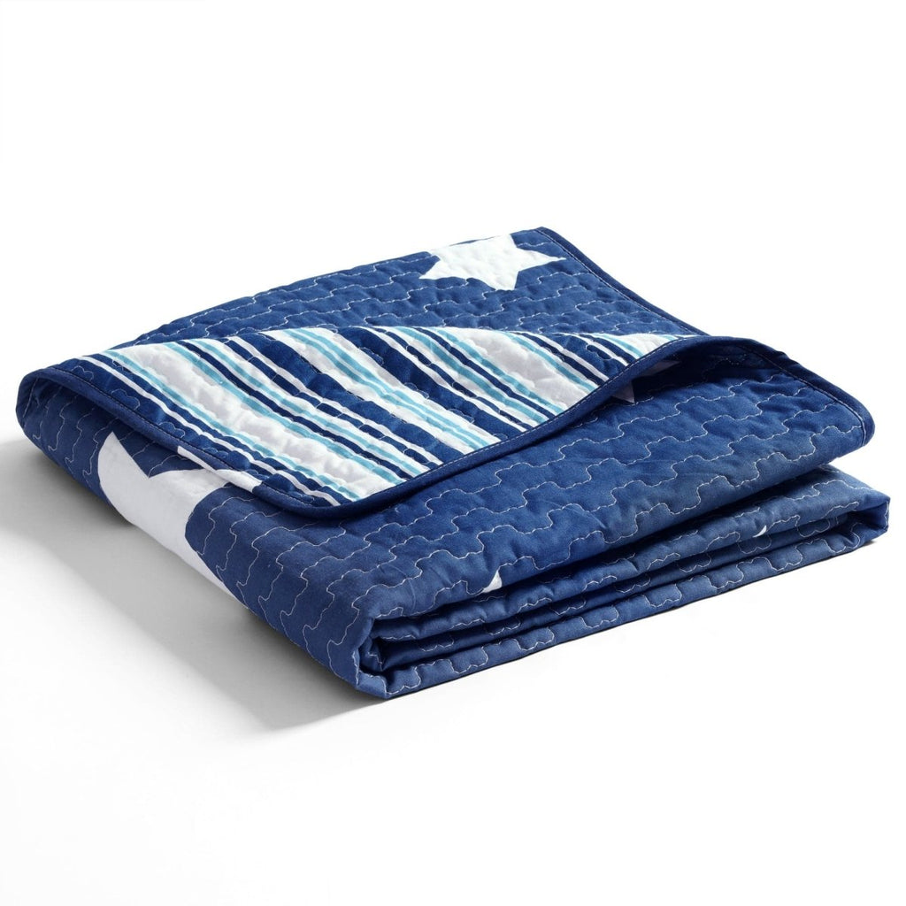 Star Reversible Cotton Patriotic Throw | Lush Decor | www.lushdecor.com ...