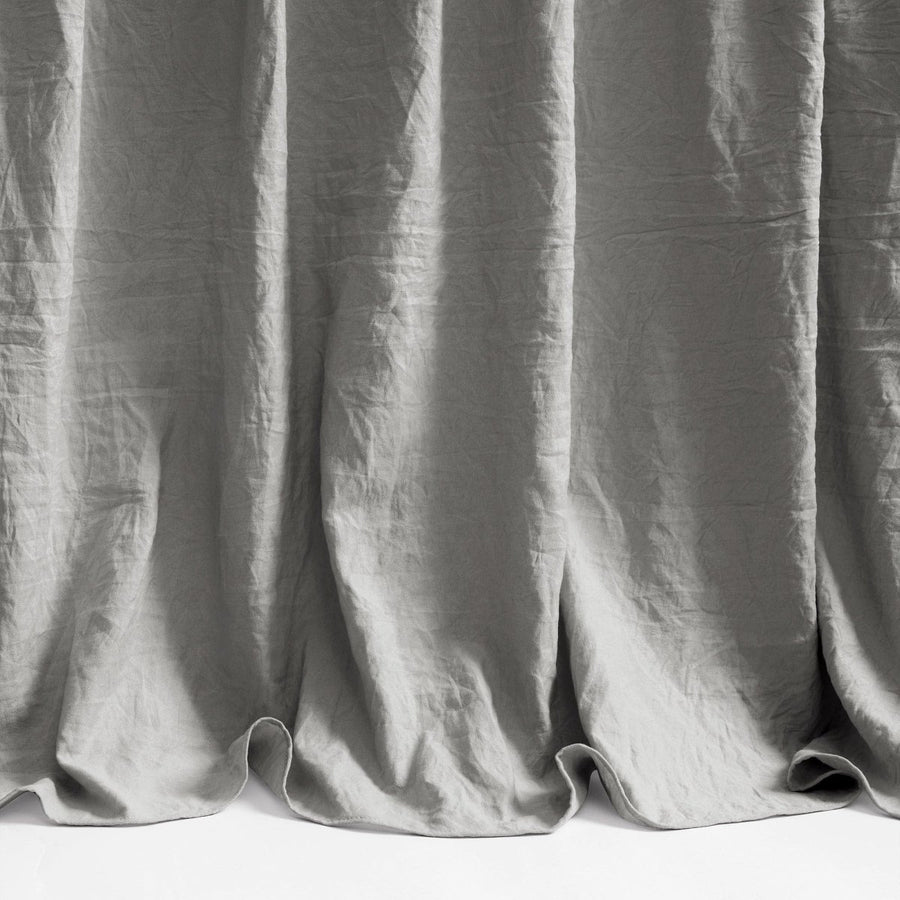 Ruffled Bedspread: Stylish Ruffle Skirt Bedspread Set At Lush Decor ...