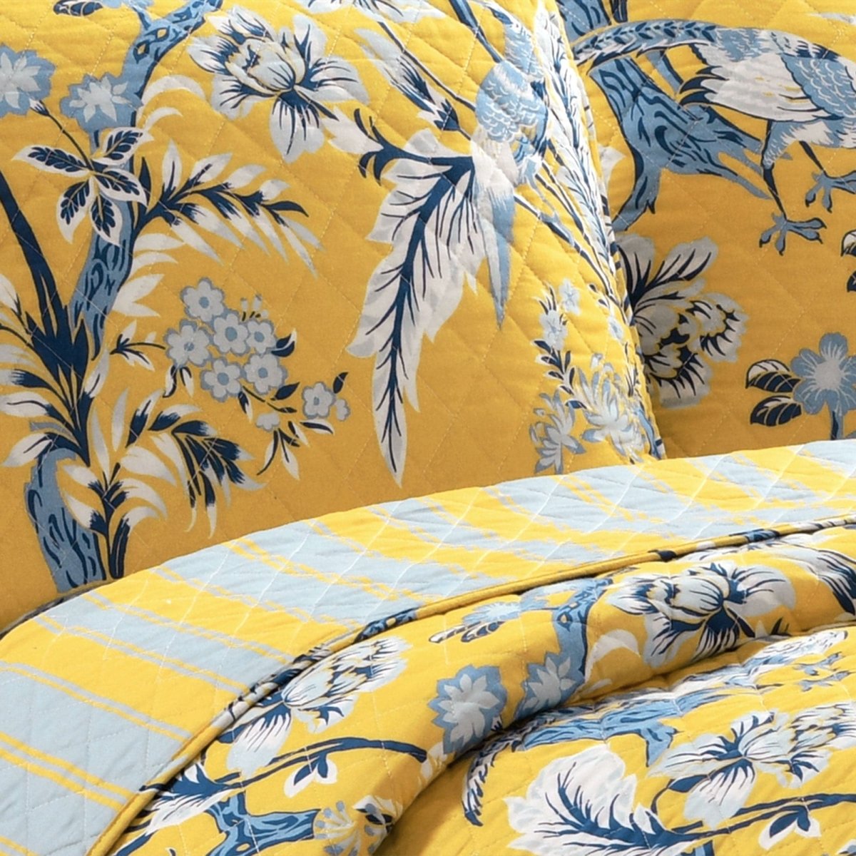 Dolores 3 Piece Quilt Set | Lush Decor | www.lushdecor.com – LushDecor
