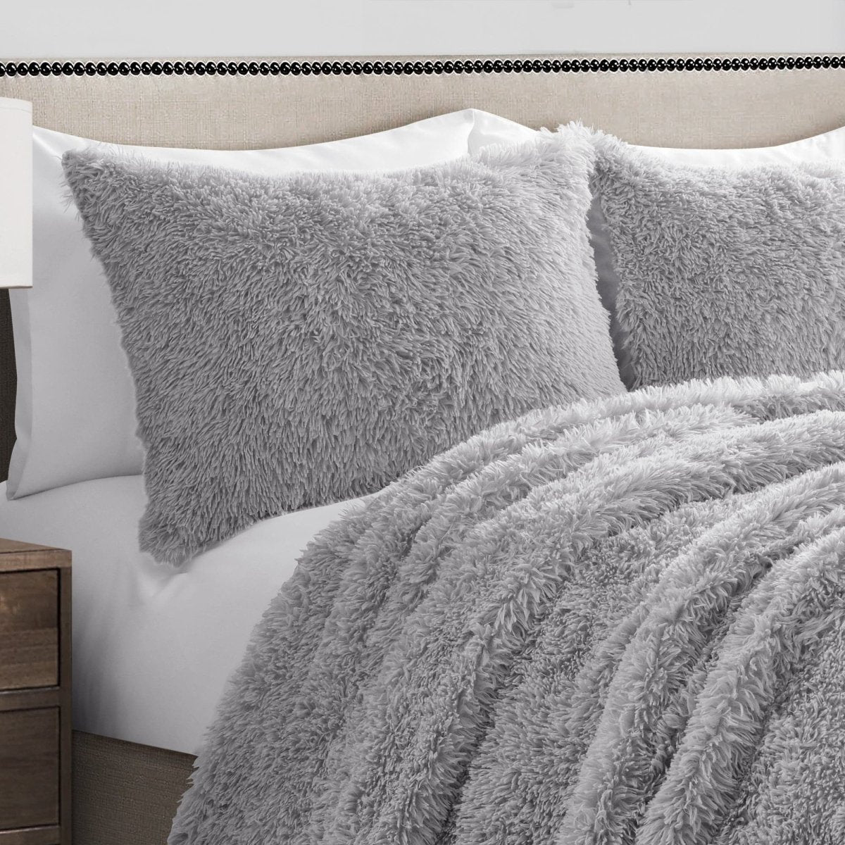 Faux Fur Comforter: Luxurious Bedding Set For Cozy Nights – LushDecor