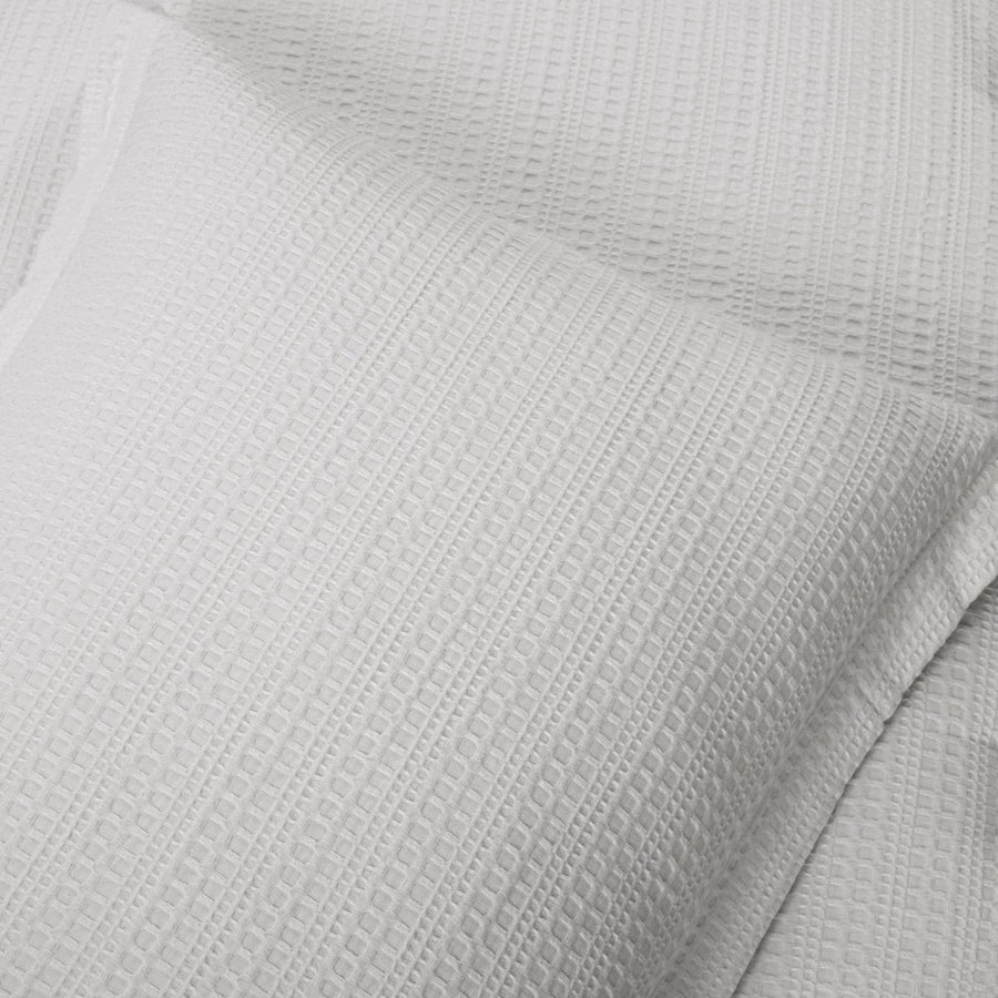 Haniya Solid Waffle Woven Cotton Textured Comforter 3 Piece Set | Lush Decor | www.lushdecor.com ...