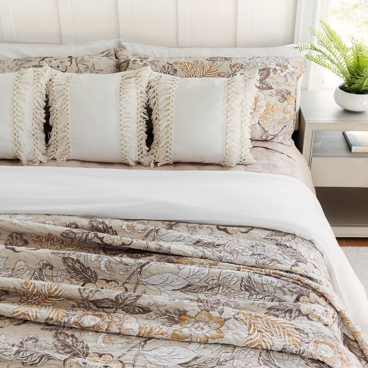 Quilts: Shop Stylish Quilts For Your Home At Lush Decor – LushDecor