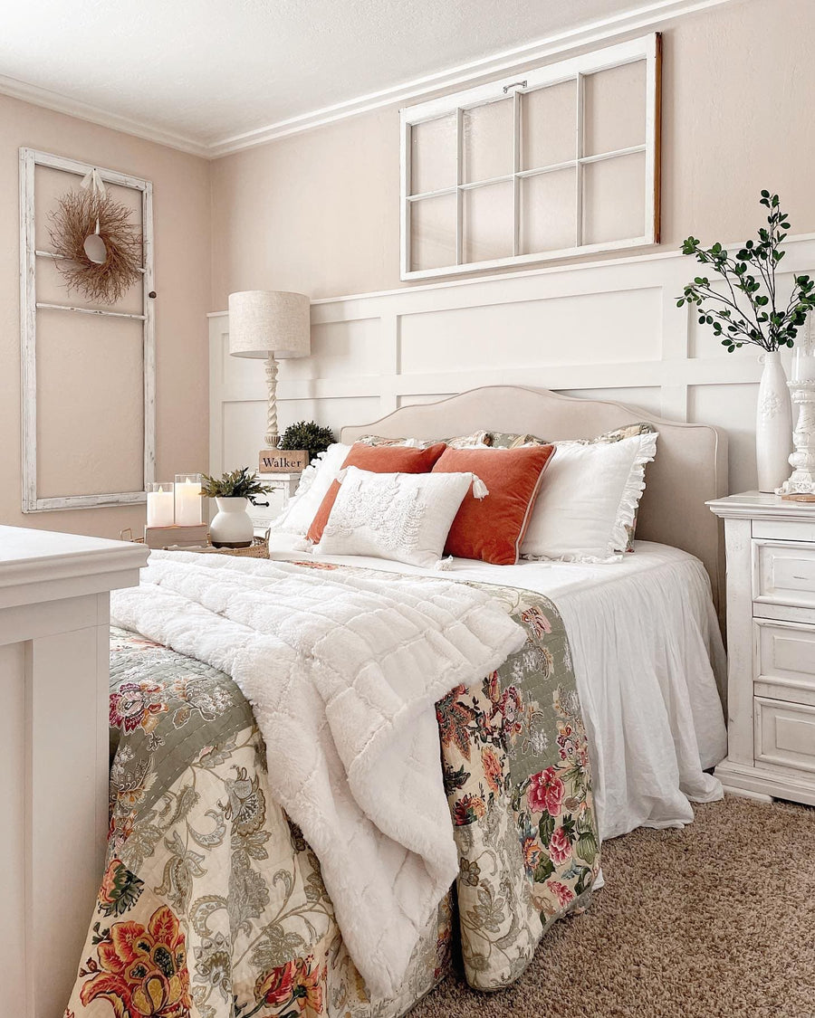 Ruffled Bedspread: Stylish Ruffle Skirt Bedspread Set At Lush Decor ...